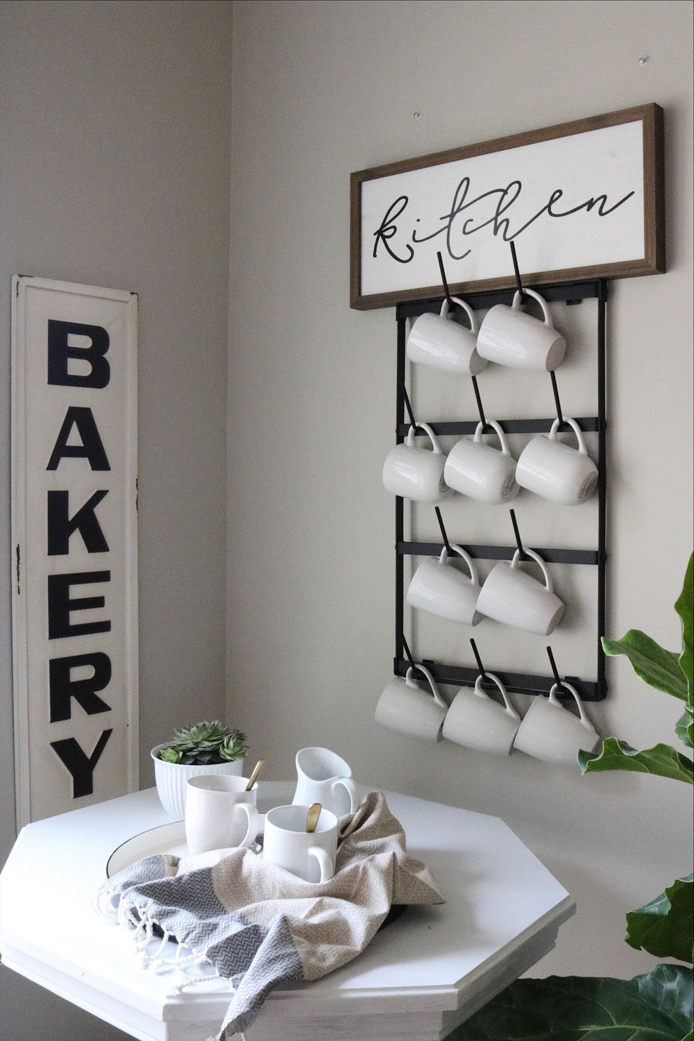 Mini Metal Wall Mug Rack – Claimed Corner